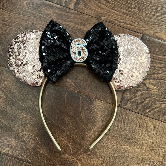Accessories | Minnie Mouse Ears Number 6 | Poshmark